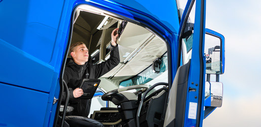 Tractor units | BAS World